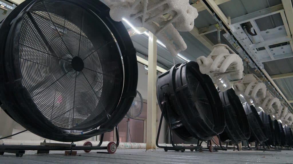 Heavy-Duty and High-Speed Portable Floor Fans for Factory Ventilation